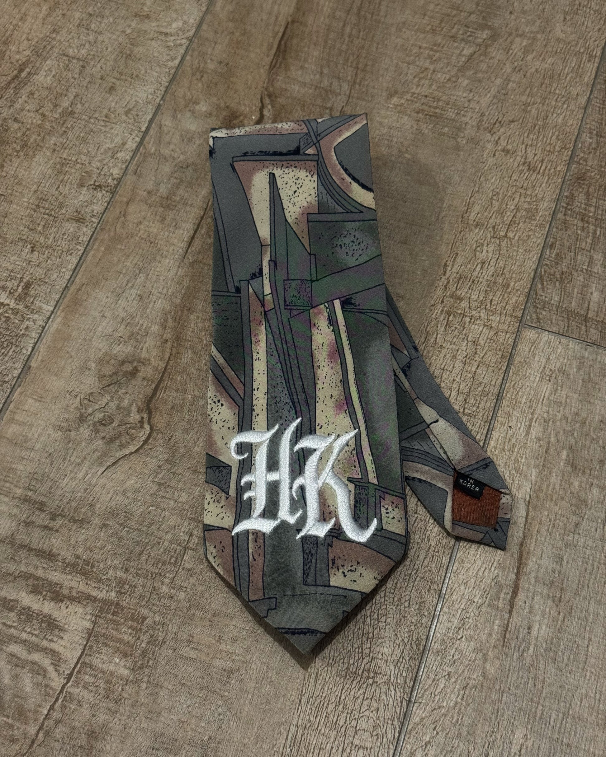 HK Remade Tie 27 – Sellazy.store