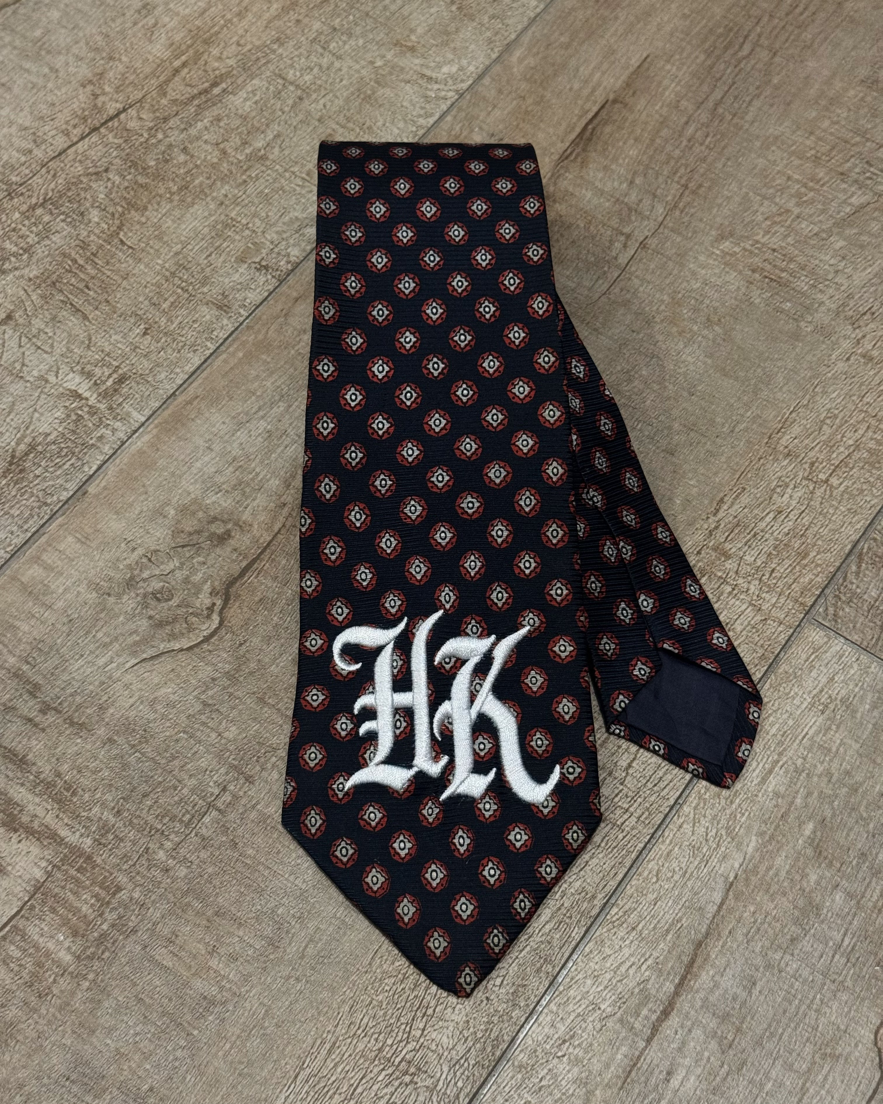 HK Remade Tie 02 – Sellazy.store